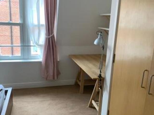 2 bedroom flat for rent in Auction House, Luton, LU1