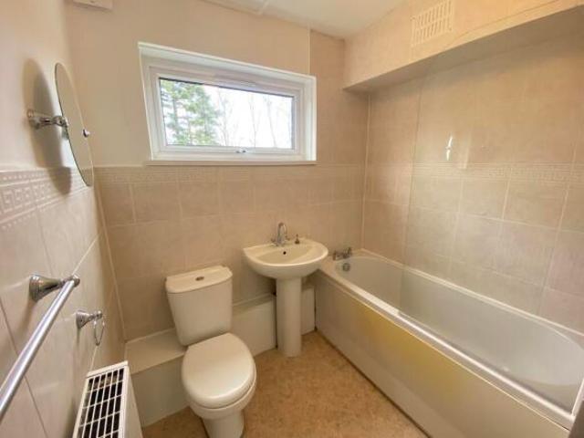 2 bedroom flat for rent in Augustus Road, B15