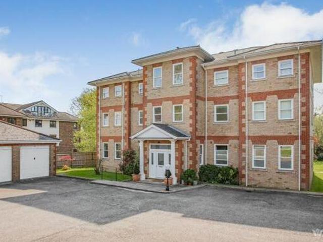 2 Bedroom Flat For Rent In Aultmore Court Kingswood Road