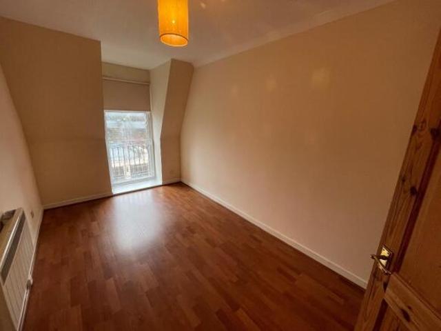 2 bedroom flat for rent in Bank Street, Glasgow, G12