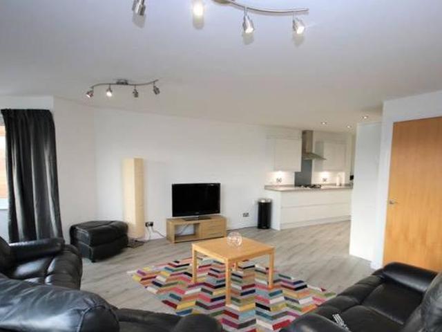 2 bedroom flat for rent in Bannermill Place Aberdeen AB24