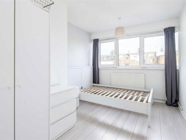 2 bedroom flat for rent in, Bacton Street, E2