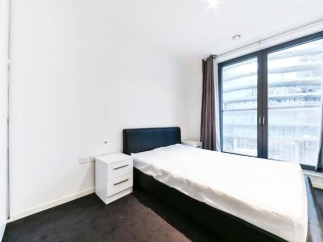 2 bedroom flat for rent in Baltimore Wharf, Canary Wharf, London, E14