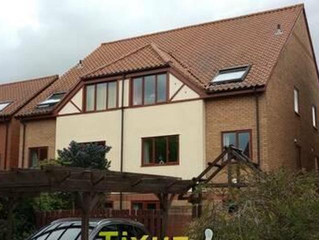 2 bedroom flat for rent in Baltic Wharf Bristol BS1