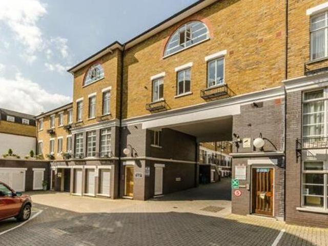 2 Bedroom Flat For Rent In Balham, London