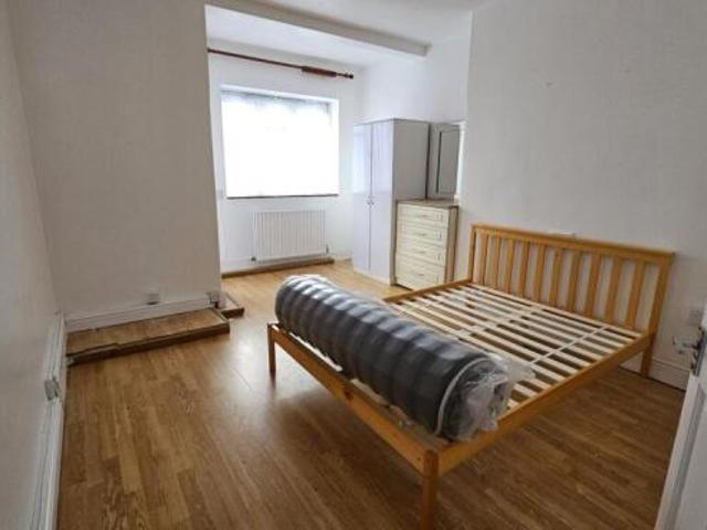 2 bedroom flat for rent in Balin House, SE1