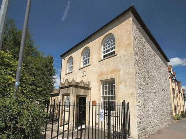 2 bedroom flat for rent in Baptist Chapel Court Hounds Road Chipping Sodbury BS37