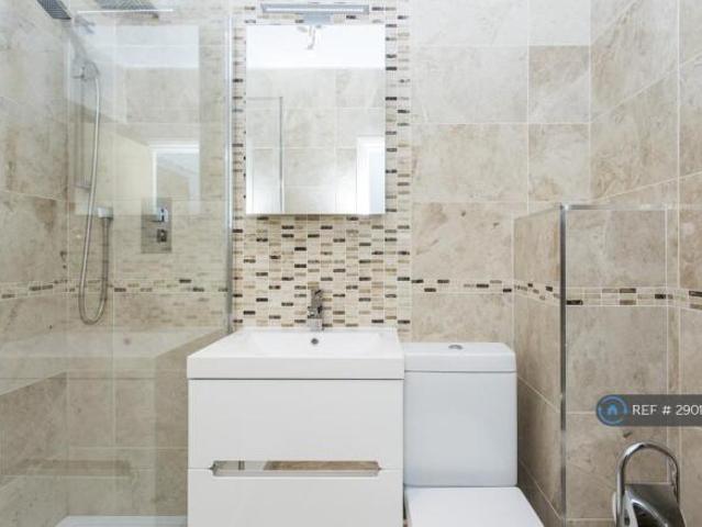 2 bedroom flat for rent in Bartholomew Close, London, EC1A