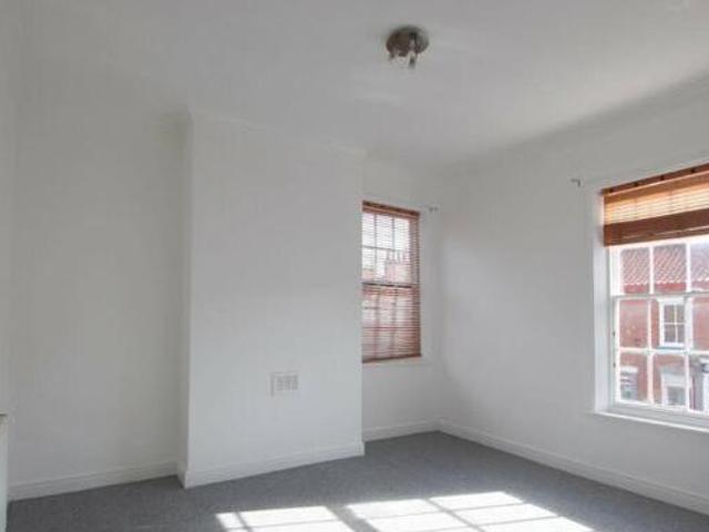 2 Bedroom Flat For Rent In Barton upon humber