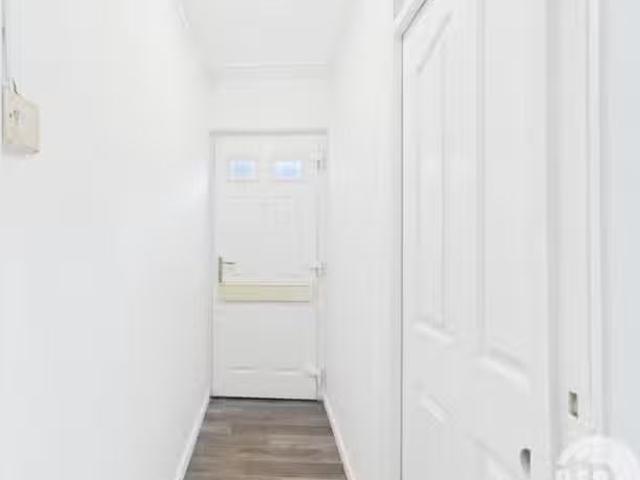 2 bedroom flat for rent in Barkers Butts Lane, Coundon, Covent.
