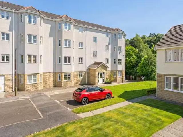 2 bedroom flat for rent in Barkhill Road, Linlithgow, EH49
