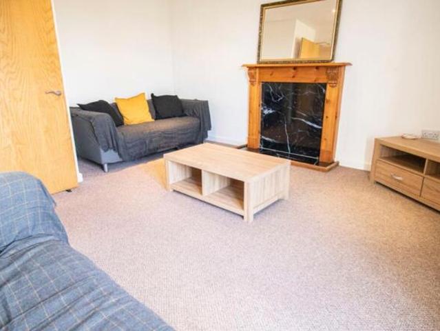 2 bedroom flat for rent in Barletta House, Cardiff Bay, CF10