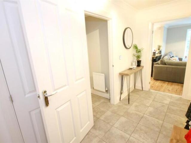 2 bedroom flat for rent in Barlow Moor Road, Chorlton, Manchester, M21