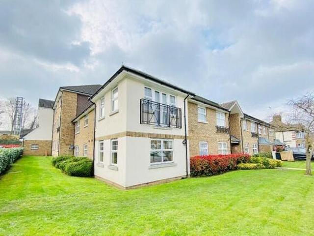 2 Bedroom Flat For Rent In Barnet