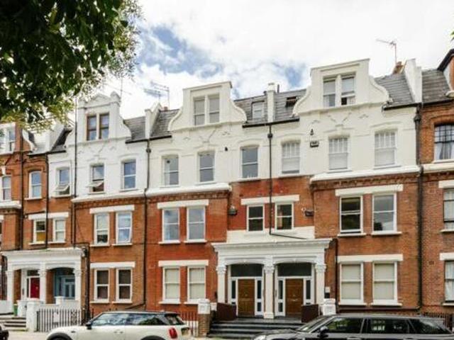 2 Bedroom Flat For Rent In Barons Court, London