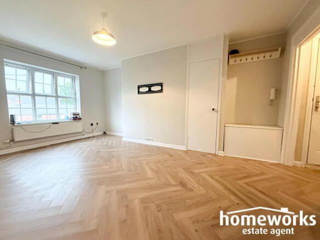 2 bedroom flat for rent in Barrack Street, Norwich, NR3 1TW, NR3