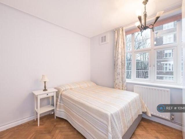 2 bedroom flat for rent in Barrington Court, London, N10