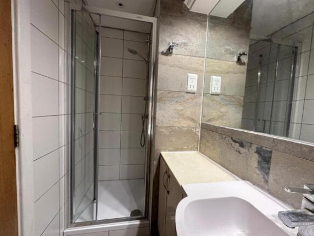 2 bedroom flat for rent in Barrier Point Road, London, E16