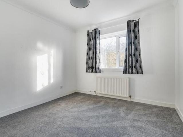 2 bedroom flat for rent in Barrmill Road, Flat 3 1, Mansewood, Glasgow, G43 1EJ, G43