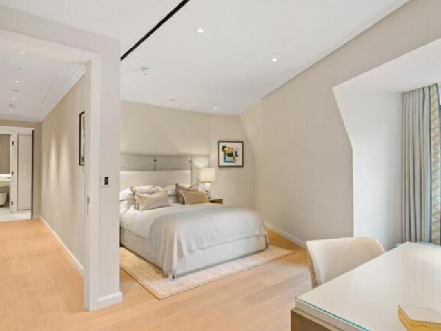 2 bedroom flat for rent in Basil Street, Knightsbridge, London, SW3