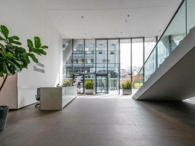 2 Bedroom Flat For Rent In Battersea, London