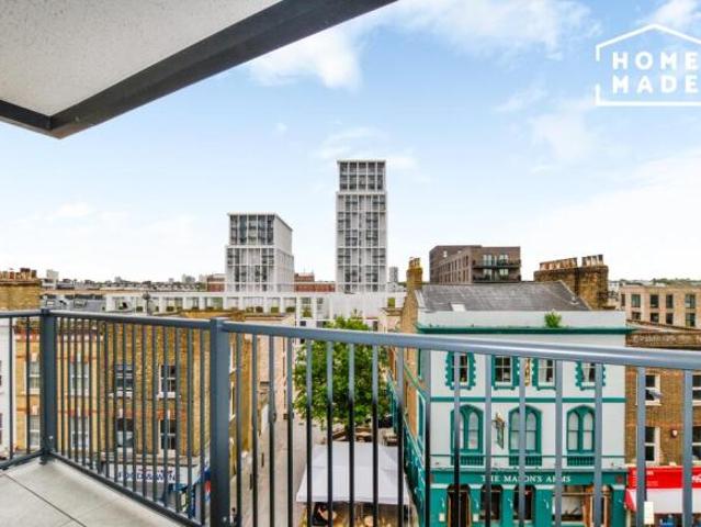 2 bedroom flat for rent in Battersea Park Road, Battersea, SW8