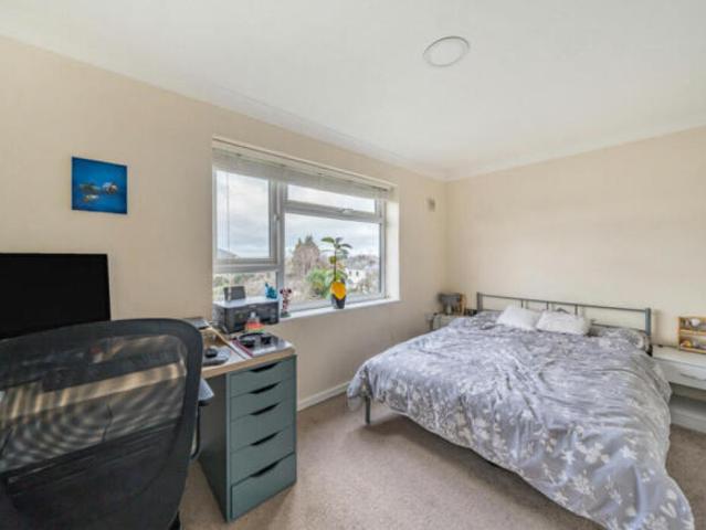 2 bedroom flat for rent in Battledown Priors, Gloucestershire, GL52