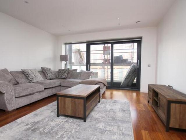 2 bedroom flat for rent in Bath Street, City Centre, Glasgow, G2