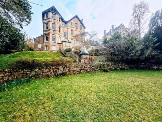2 bedroom flat for rent in Bathampton Lane, Bathampton, BATH.