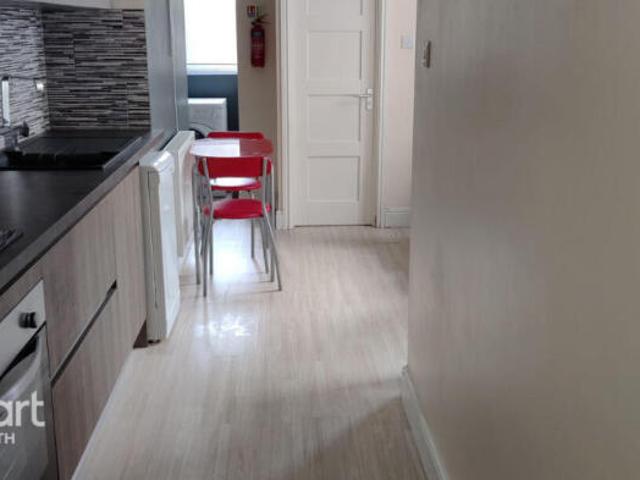 2 bedroom flat for rent in Bayswater Road, PLYMOUTH, PL1