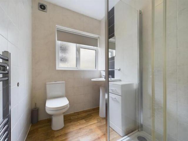 2 bedroom flat for rent in Bear Road, BN2