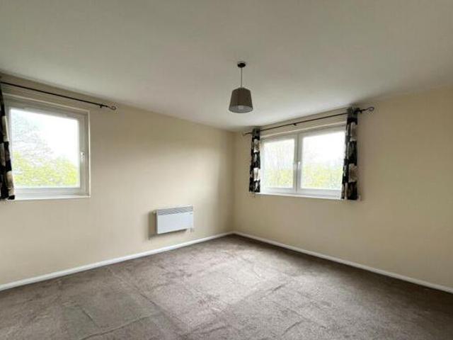 2 Bedroom Flat For Rent In Beckenham, Kent