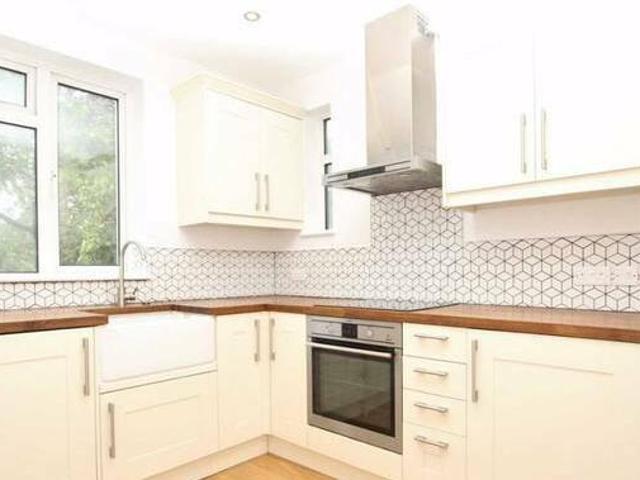 2 bedroom flat for rent in Bedford Close London N10