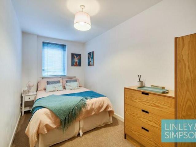 2 bedroom flat for rent in Bedford Street, Leeds, West Yorkshire, LS1