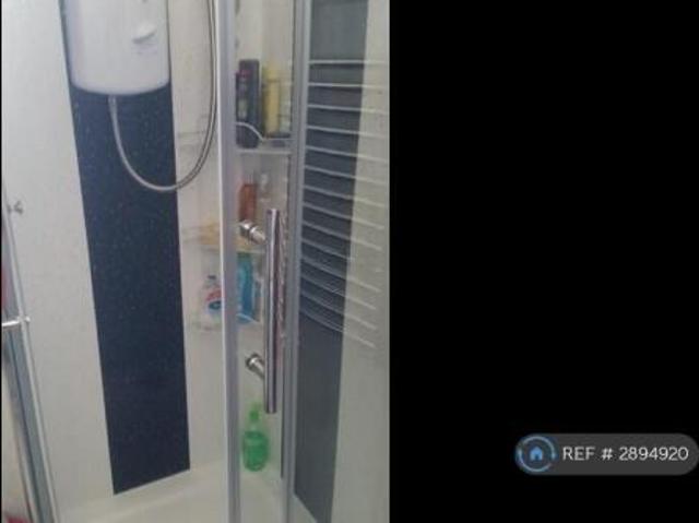 2 bedroom flat for rent in Bedford Street Roath Furnished, Cardiff, CF24