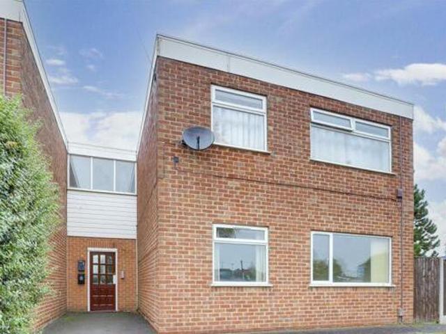 2 Bedroom Flat For Rent In Beeston, Nottinghamshire