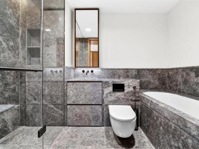 2 bedroom flat for rent in Belvedere Road, South Bank, SE1