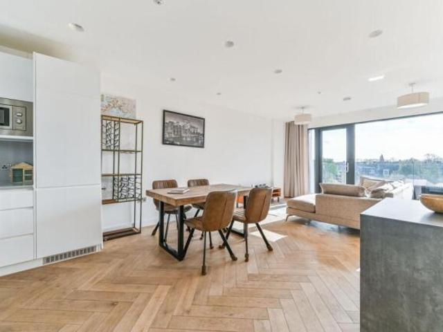 2 bedroom flat for rent in Bell Foundry Close, Croydon, CR0
