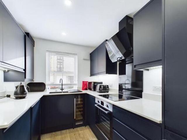 2 Bedroom Flat For Rent In Bellevue, Edinburgh