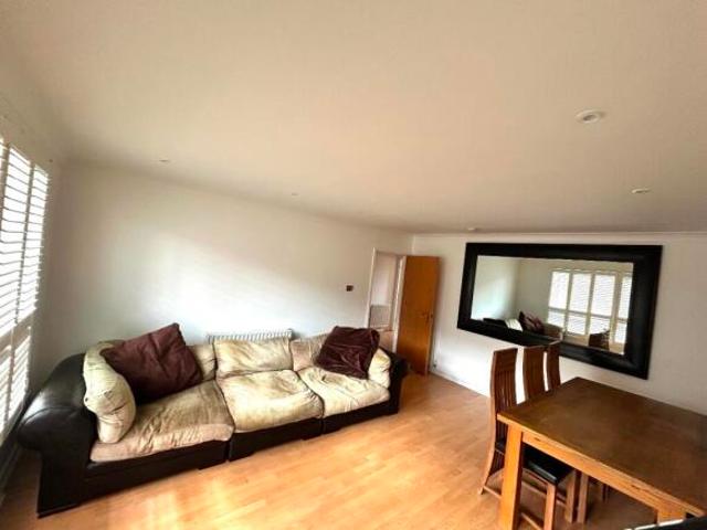 2 bedroom flat for rent in Berkeley Street, Glasgow, G3