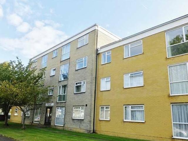 2 bedroom flat for rent in Birch Court Thicket Road Sutton SM1 4PY SM1