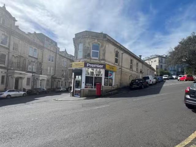 2 bedroom flat for rent in Birnbeck Road, Weston Super Mare, B.