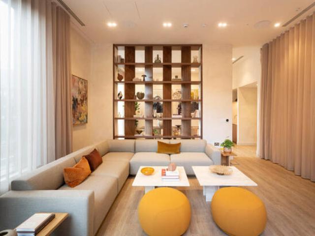 2 bedroom flat for rent in Biscuit Walk, London SE16