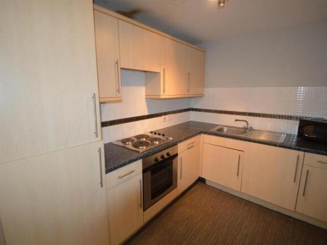 2 bedroom flat for rent in Bishops Corner, 321 Stretford Road, Hulme, Manchester, M15