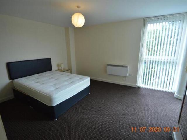 2 bedroom flat for rent in Bishops Corner, 321 Stretford Road, Hulme, Manchester, M15