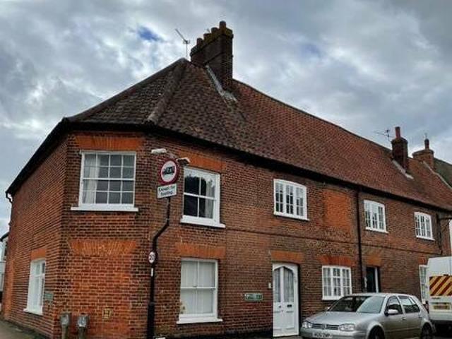 2 bedroom flat for rent in Bond Street NR9