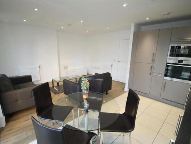 2 bedroom flat for rent in Bootmakers Court, Ben Jonson Road, London, E1