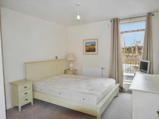 2 bedroom flat for rent in Bollo Lane, Chiswick, W4