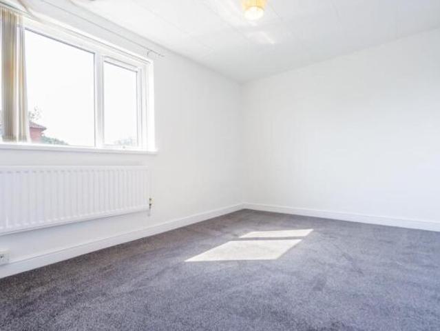 2 bedroom flat for rent in Boston Court, Forest Hall, NE12
