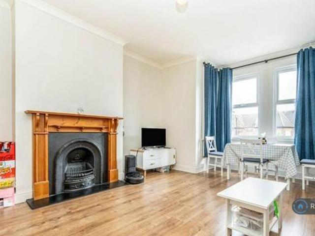 2 Bedroom Flat For Rent In Bounds Green